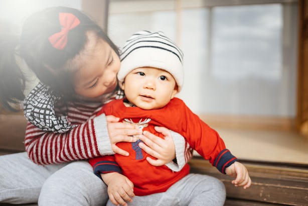 11 Examples Of Second Child Syndrome & Why Kid No. 2 Will Be Just Fine ...