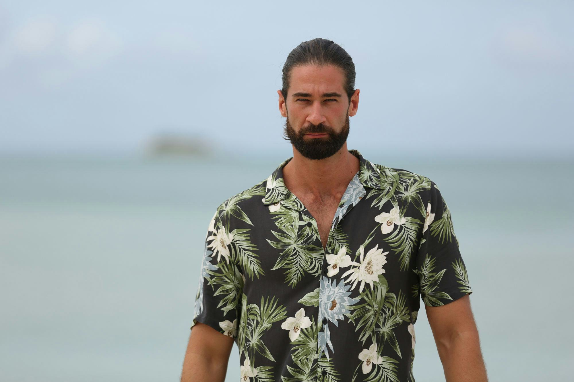 How To Follow 'The Bachelor's Alex Marks on Instagram, Snapchat ...