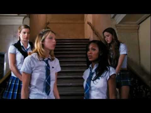 27 Relaxing Movies To Watch On A Plane, Because Flying Can Be Stressful ...