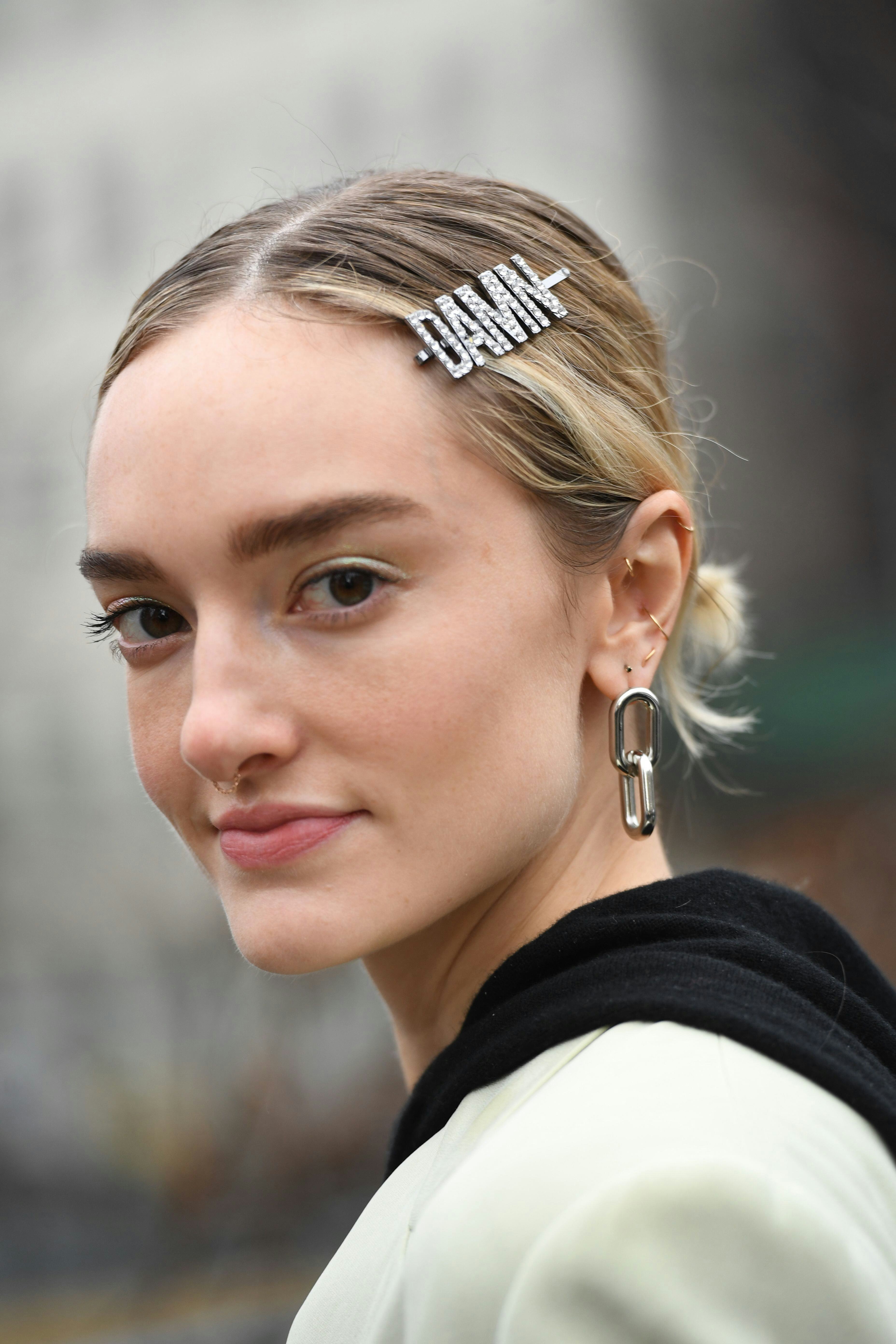 The Hair Clip Street Style Trend Was Everywhere During Fashion Month ...