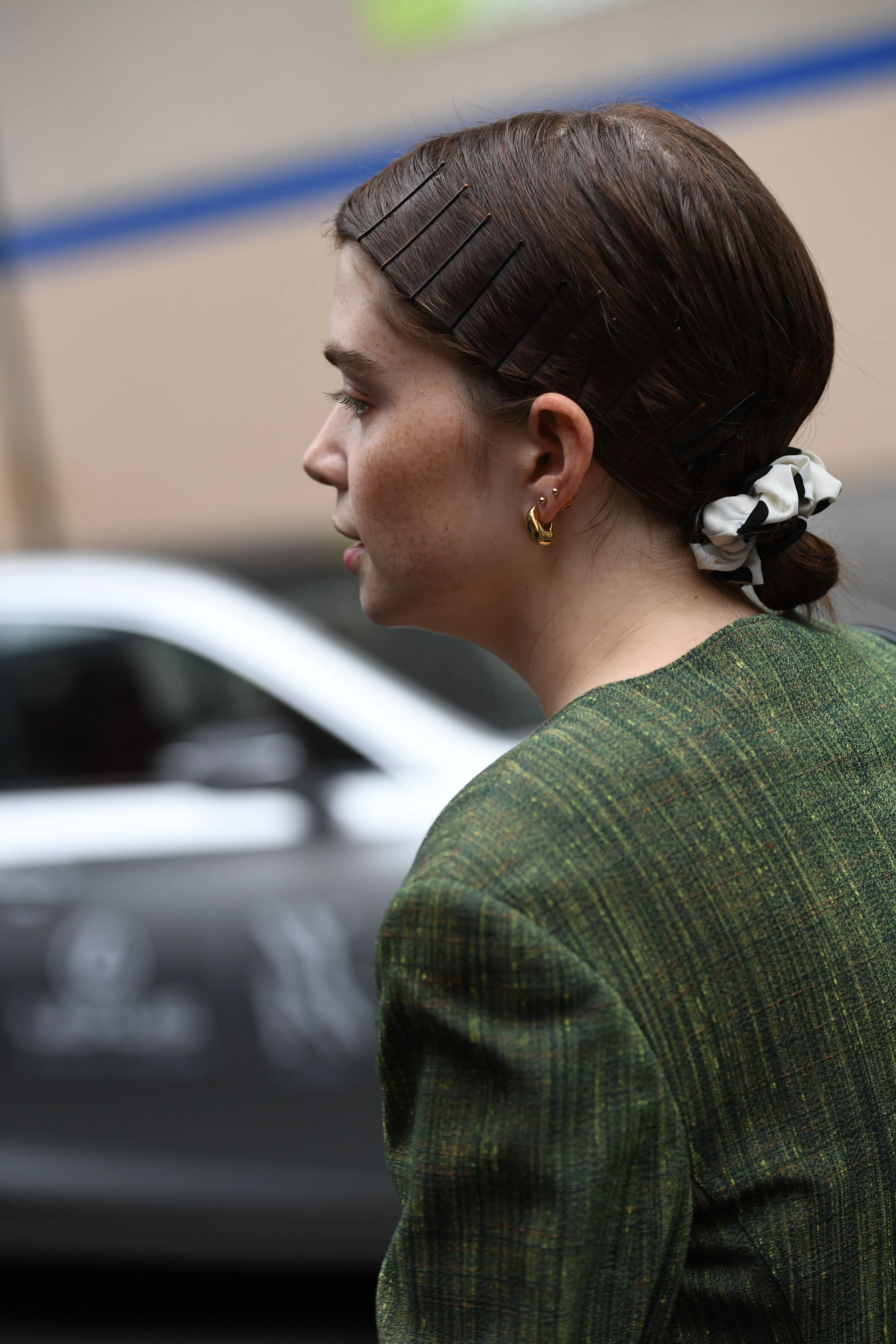 The Hair Clip Street Style Trend Was Everywhere During Fashion Month ...