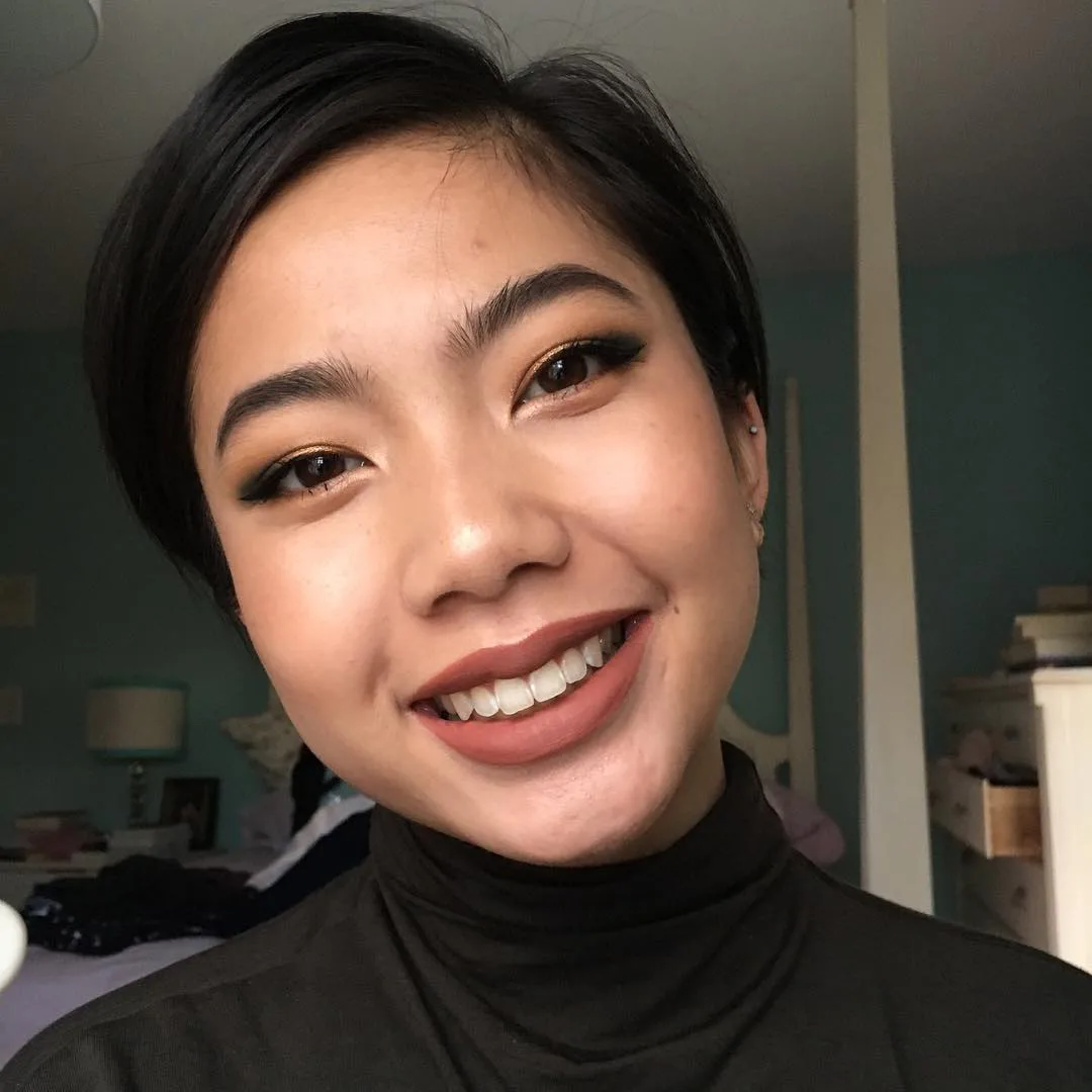 What Glossier Cloud Paint In Dusk Looks Like On 10 Women With Very ...