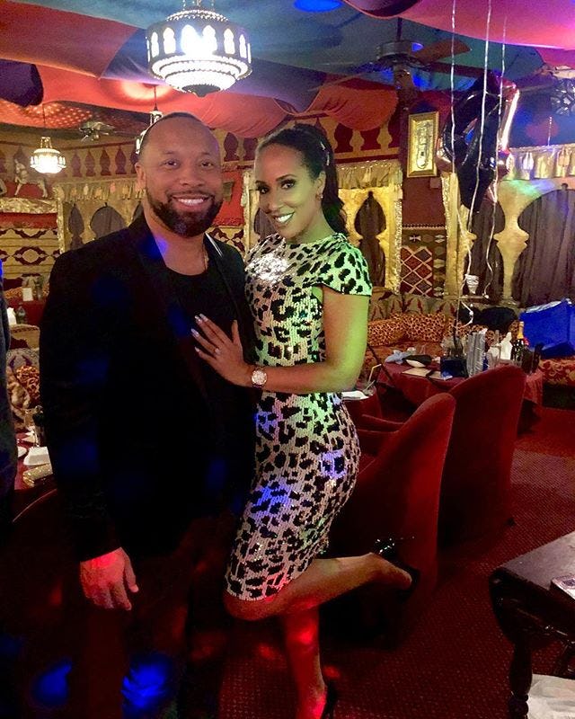 Who Is Tanya Sam? The 'RHOA' Newcomer Has A Hibachi Grill In Her House ...