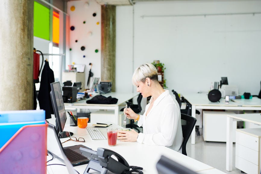 Skipping Lunch Breaks At Work Can Be Harmful To Your Health, According ...