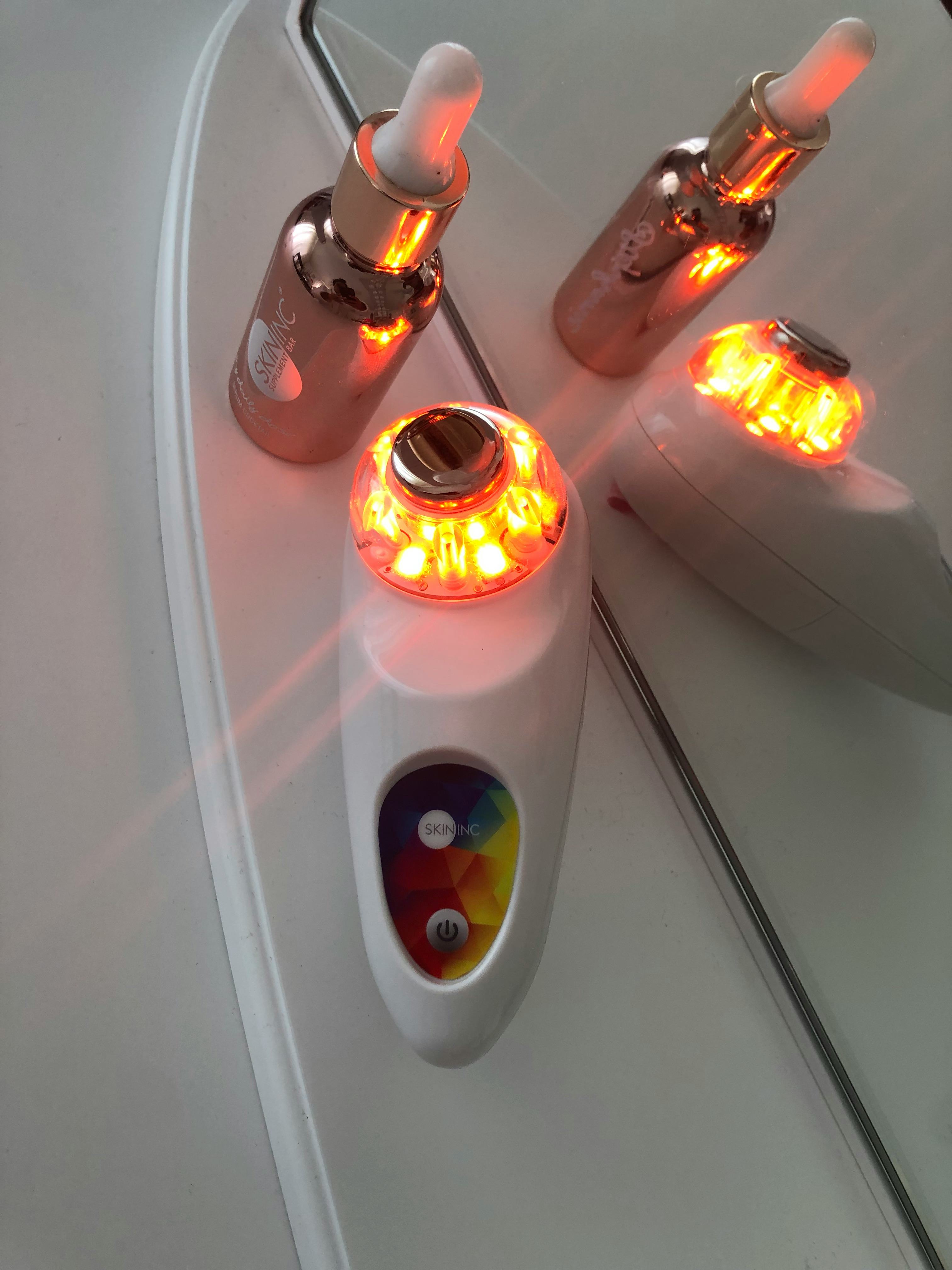 This Skin Inc Optimizer Voyage Tri-Light++ Review Will Make You Crave A ...