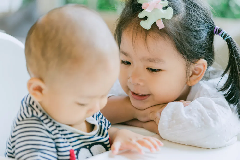 how-many-words-do-toddlers-learn-a-day-they-understand-a-lot-more-than