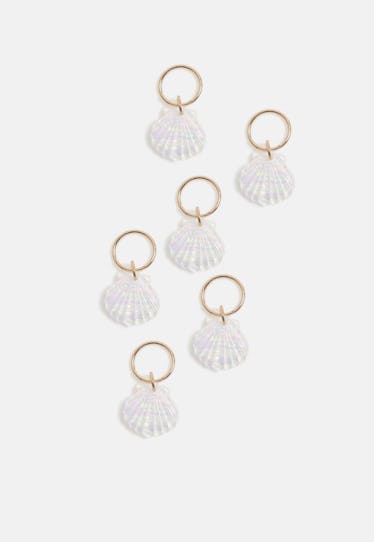 These Hair Charms For Braids & Beyond Will Make Your Stands Look Extra ...