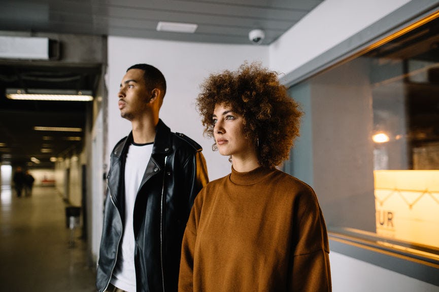 If Your Relationship Is Superficial, You'll Notice These 3 Signs