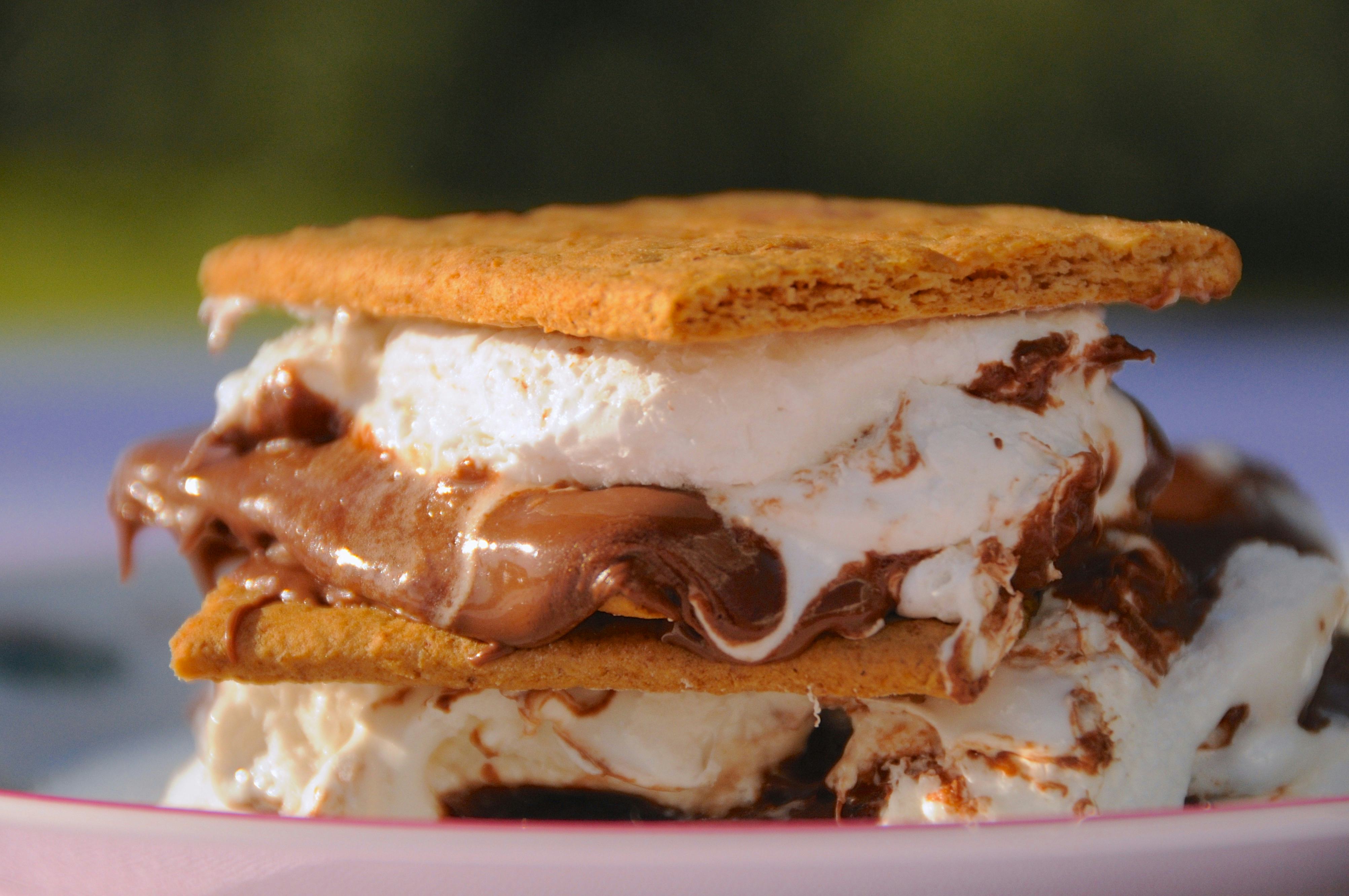 35 Instagram Captions For S'mores, Because It's Always S'more Fun Doing ...