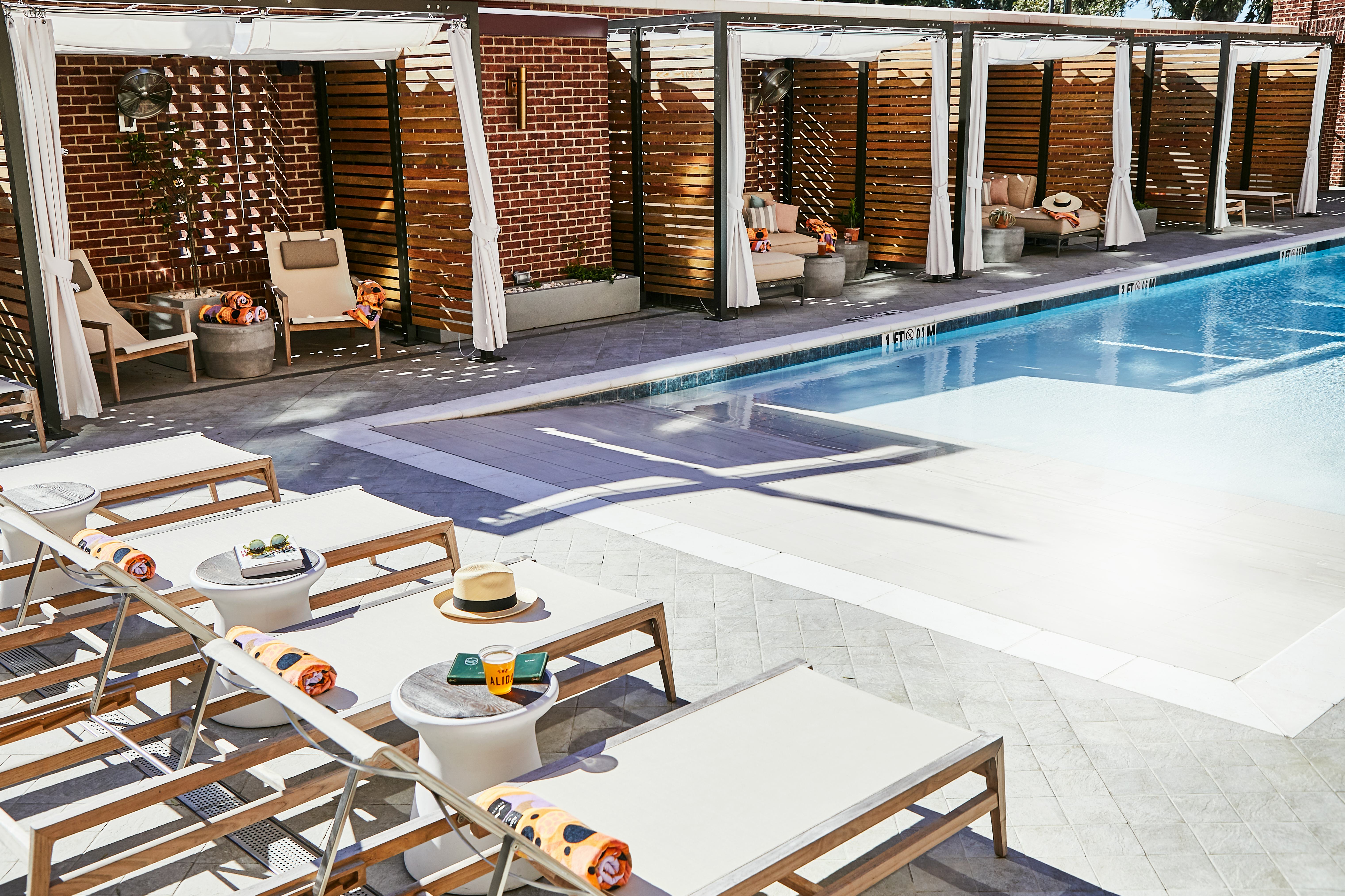 The 11 Best Hotel Pools Around The World Will Get You The Most Epic ...