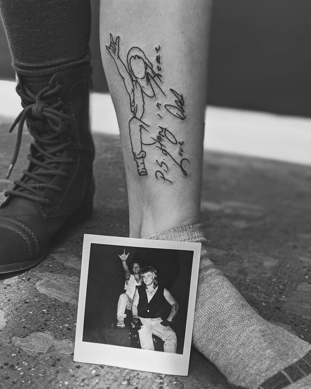 16 Fine Line Tattoos For Families That Will Perfectly Represent Your ...
