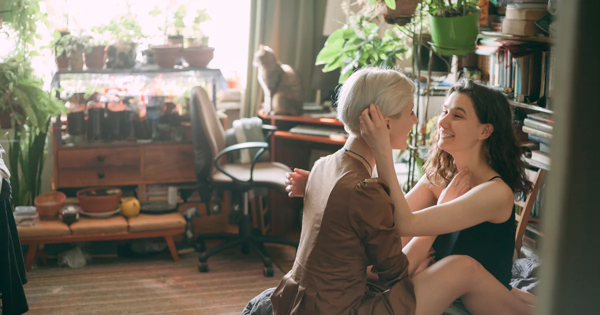 The Most Cringeworthy Dirty Talk Phrases Ever According To 9 Women The Most Cringeworthy Dirty Talk Phrases Ever According To 9 Women