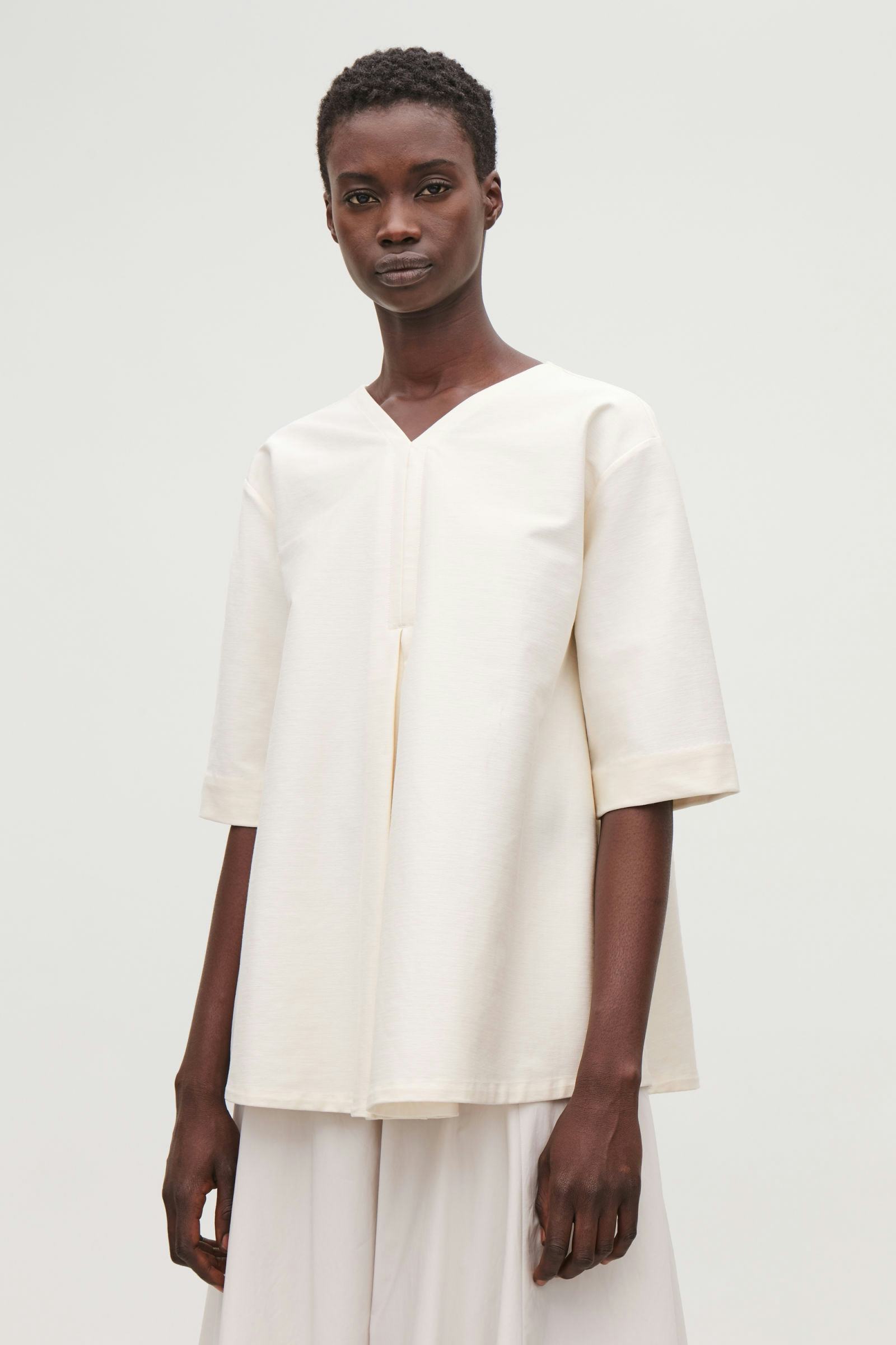 14 Cool All-White Outfits To Match Your Personal Style (Whatever It May Be)