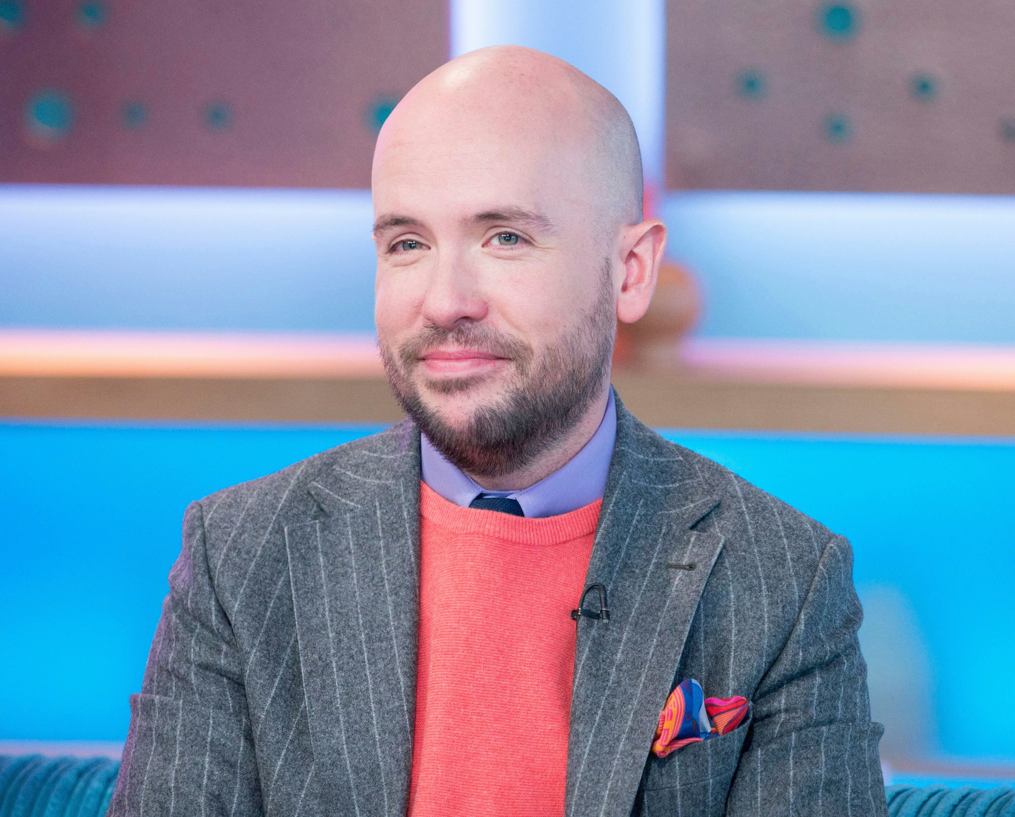 Who Is Tom Allen? The 'Bake Off: The Professionals' Host Has A History ...