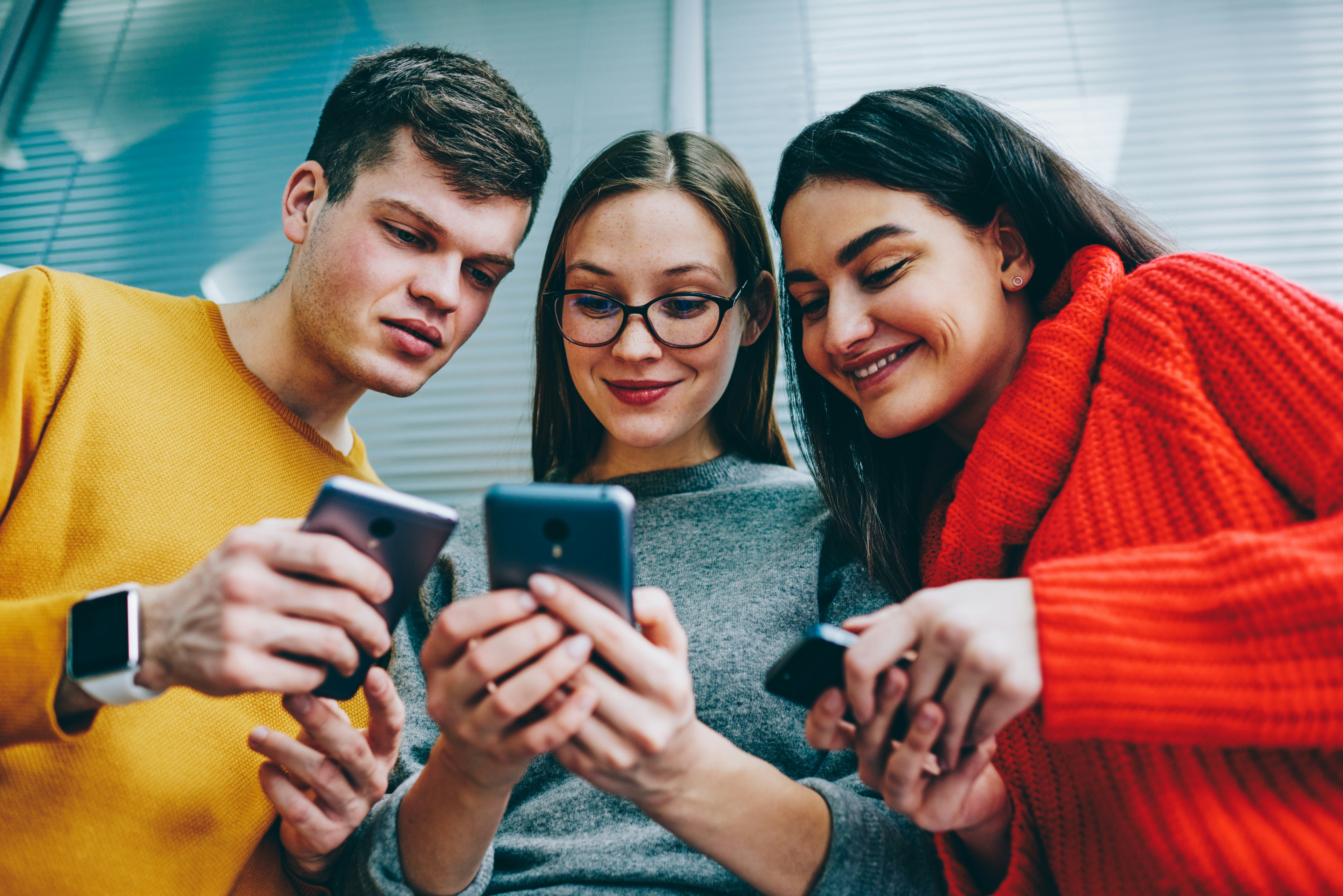 Why do people overshare? The psychology behind revealing personal details