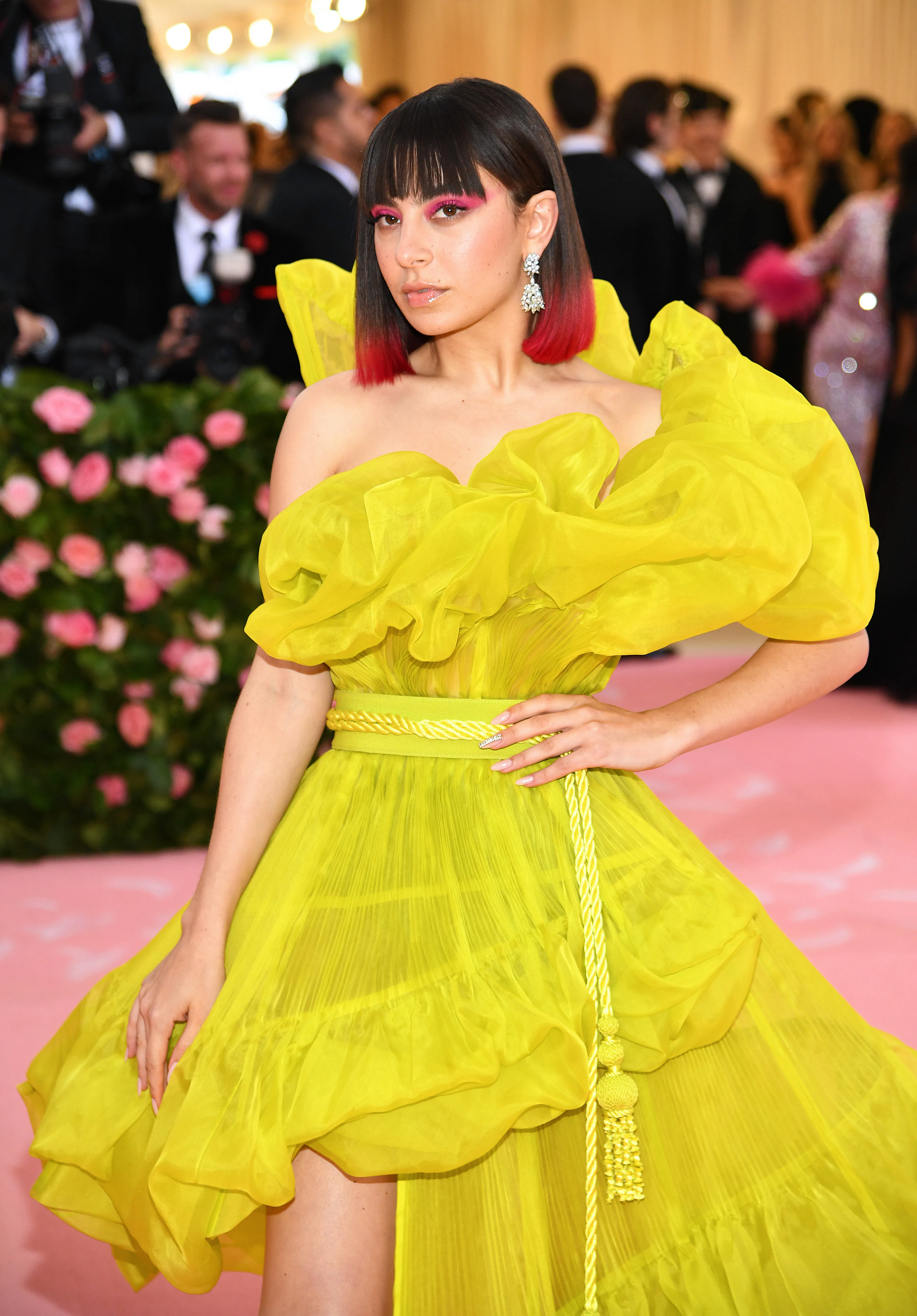 The Best 2019 Met Gala Beauty Looks, From Sculptural Updos To Can’t ...