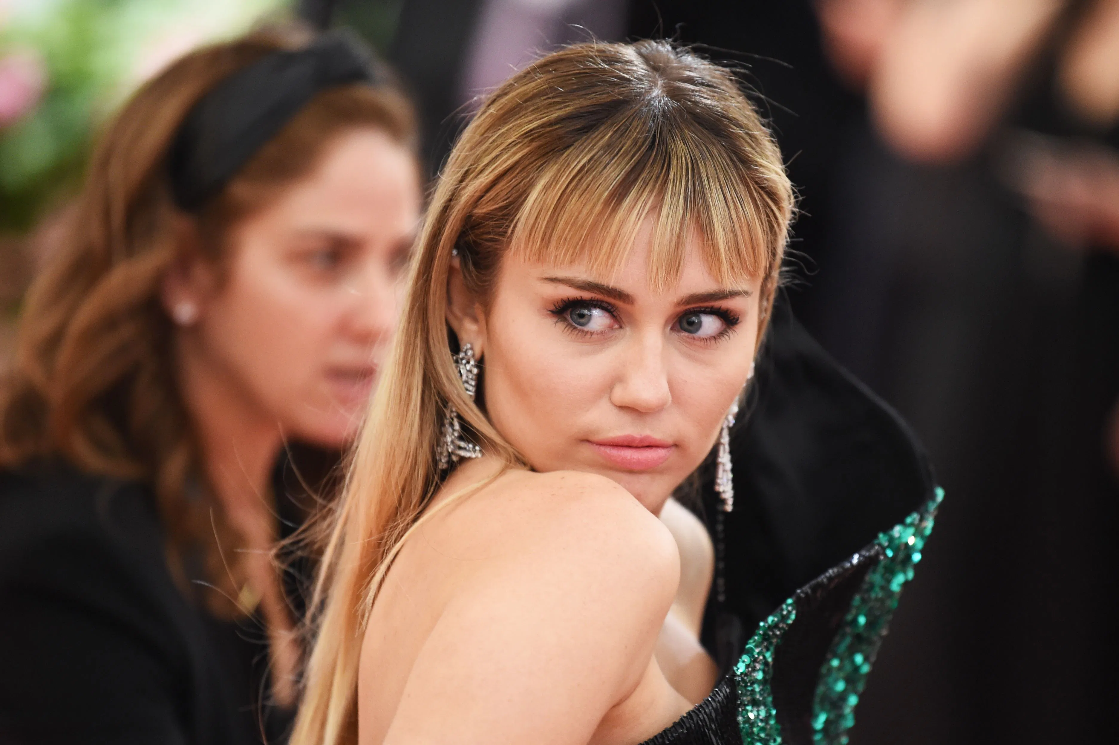 The Best 2019 Met Gala Beauty Looks, From Sculptural Updos To Can’t ...