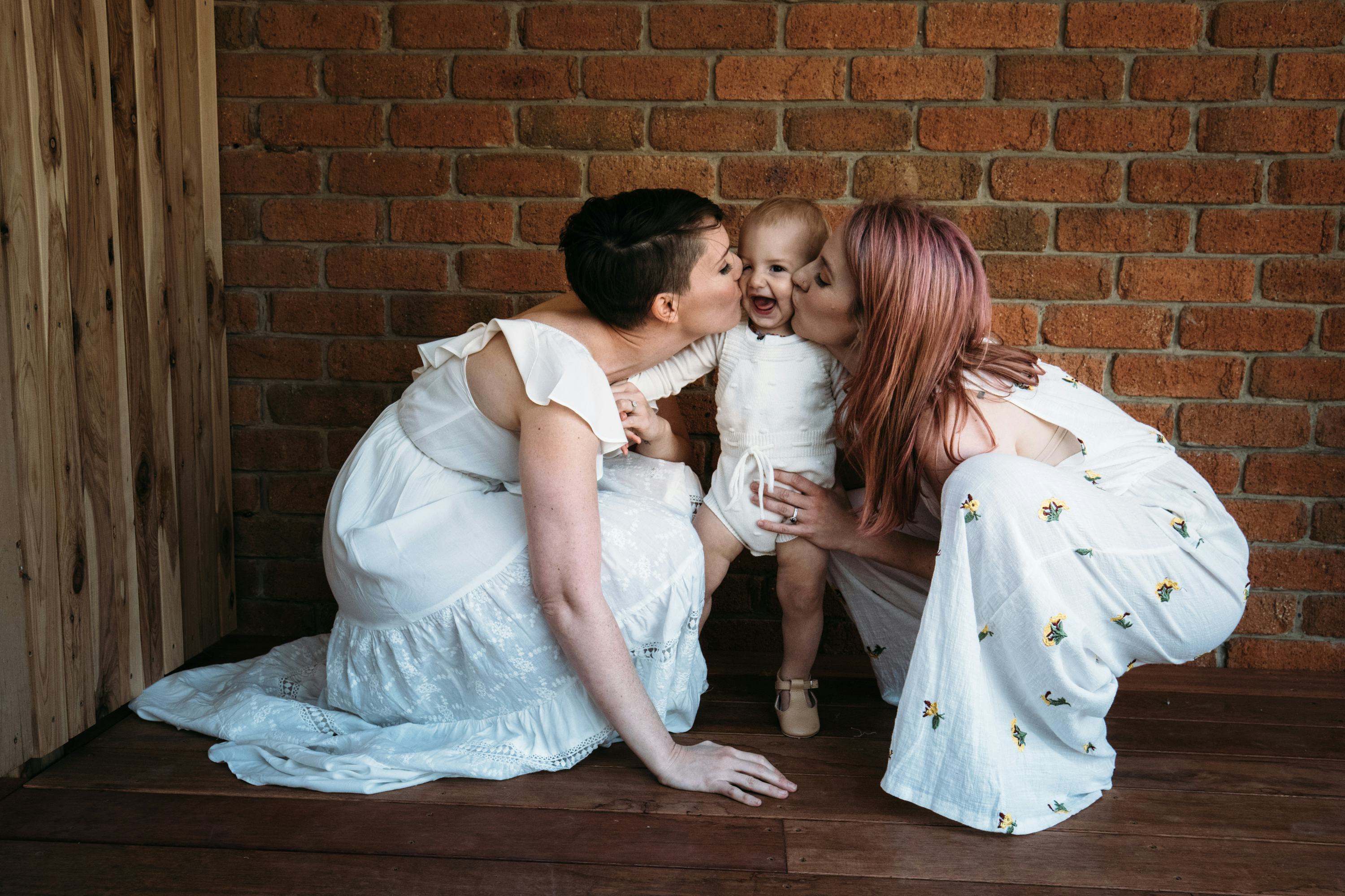 24 Stunning Photos Of Brides & Their Kids That Redefine What Wedded ...