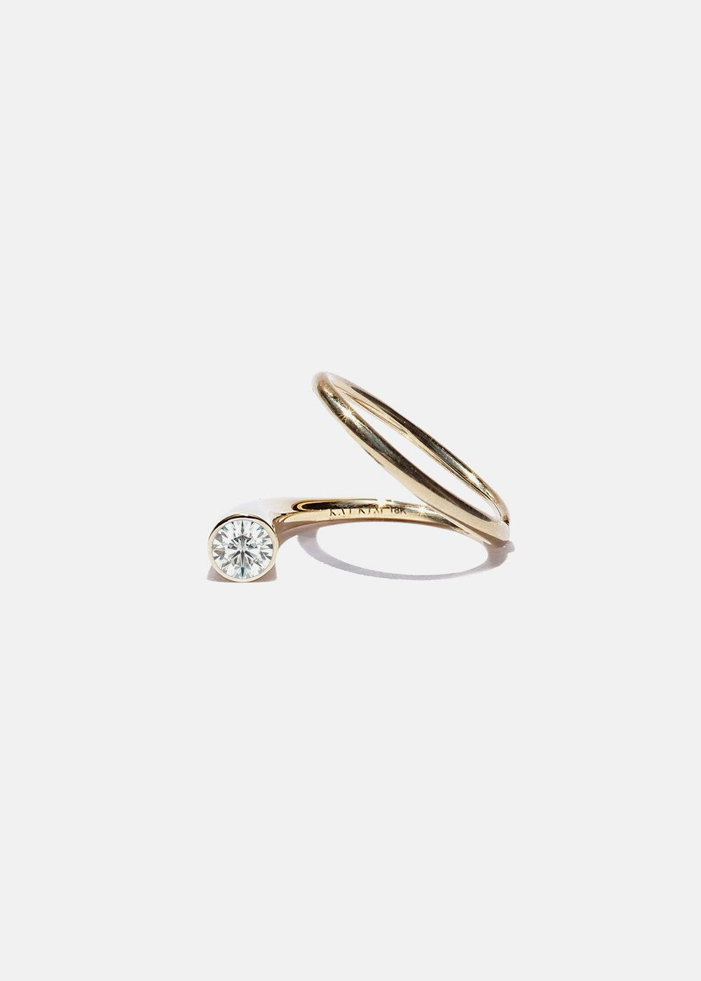 14 Non-Flashy Engagement Rings For The Low-Key Bride