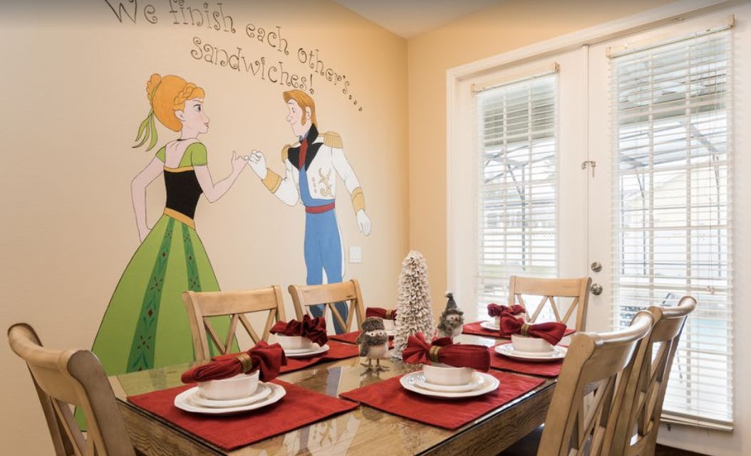 This ‘Frozen’-Themed House Is Available To Rent For Your Next Vacation ...