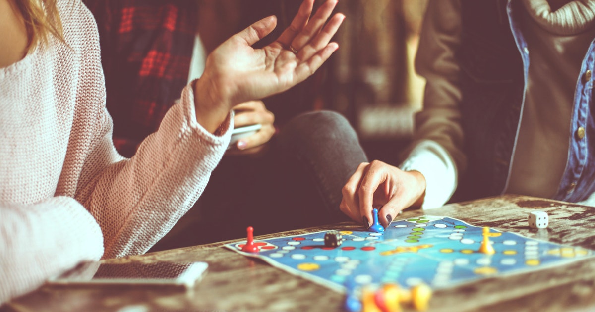 The 8 Best Simple Board Games the-8-best-simple-board-games