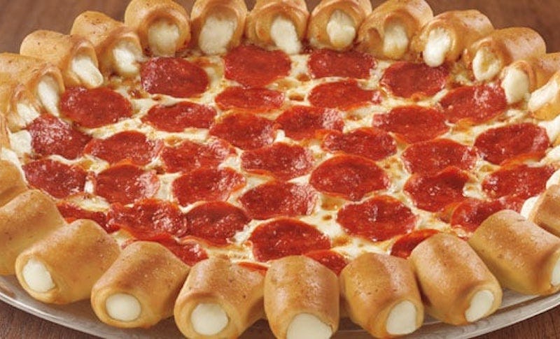 Pizza Hut's Cheesy Bites Are Back For Summer 2019, So Grab A Slice ASAP