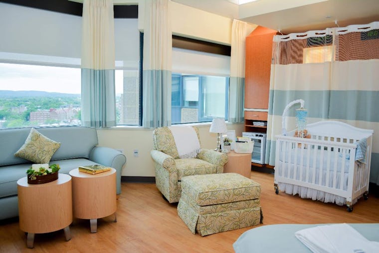 Nonprofit Creates Cozy NICU Rooms To Help Parents Make "Beautiful ...
