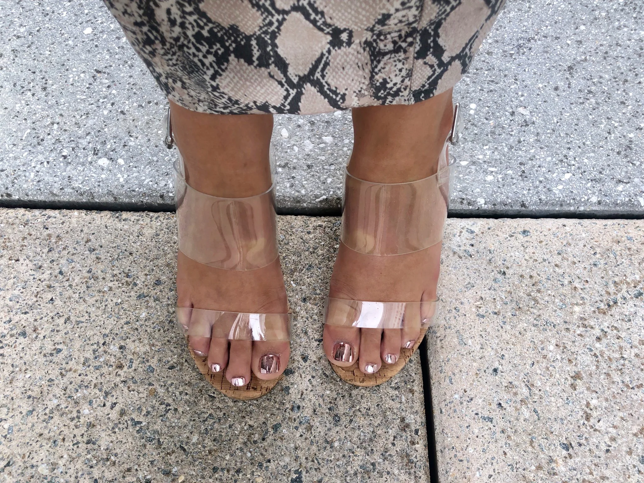 This imPress Press-On Pedicure Review Makes Me Wish I Tried A Faux Pedi ...