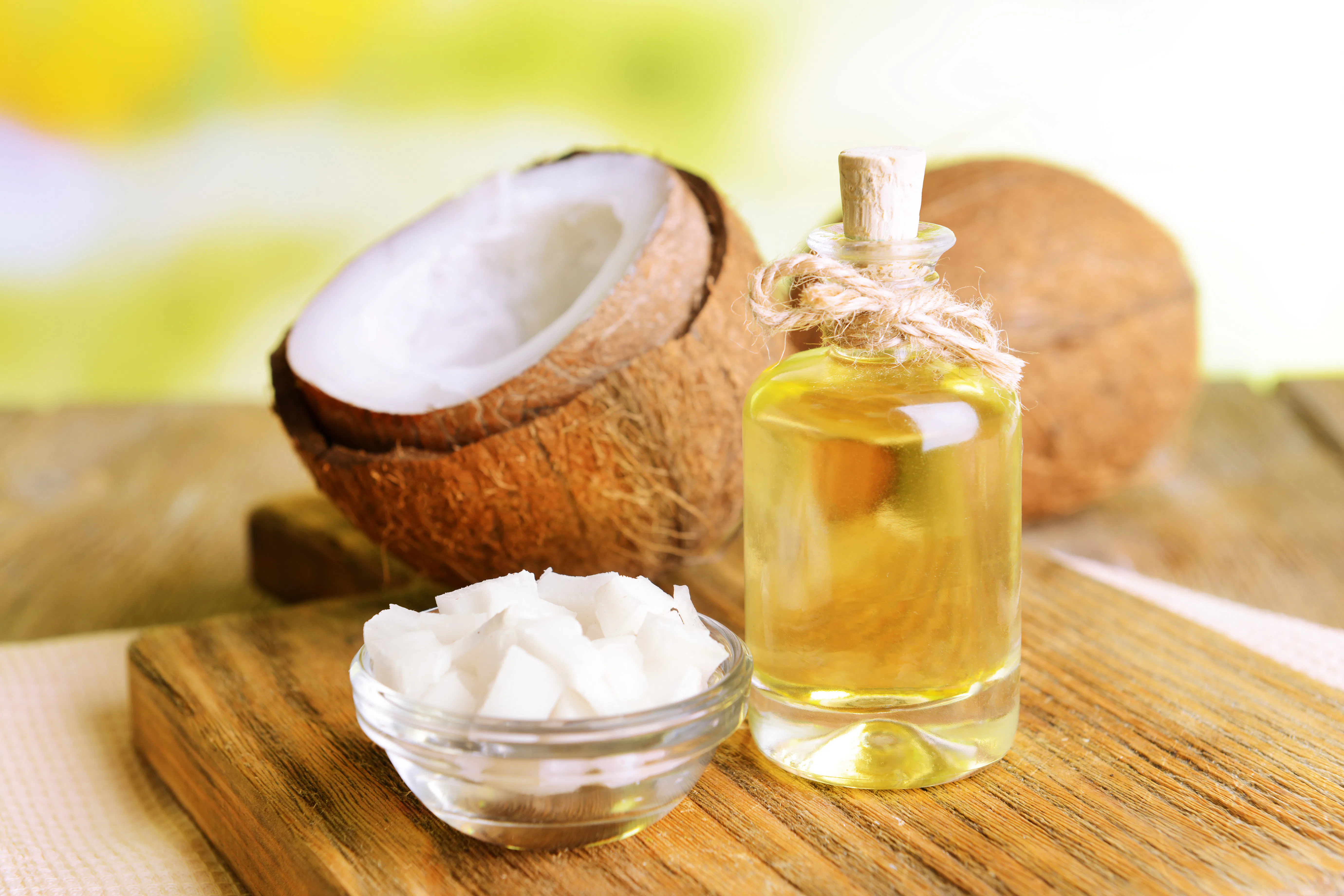 8 Home Remedies For Clear Skin That Are Natural & Cheap