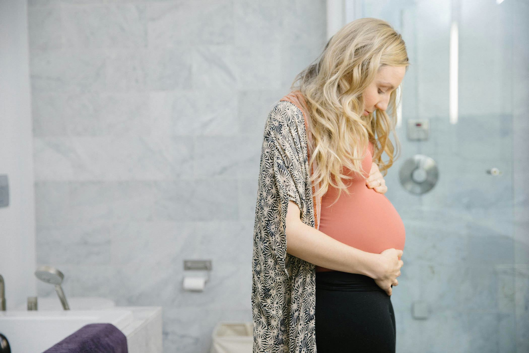 6 Signs Your Pregnancy Is Going Past Your Due Date