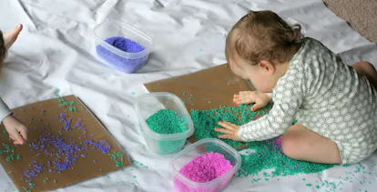 16 Crafts To Do With A Baby That Are Easy, Adorable, & Fun For The Both ...