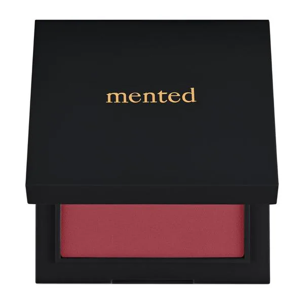 10 Blushes For Dark Skin That Actually Show Up On My Face