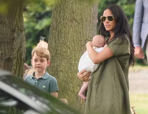 The Photos Of Meghan & Archie At Prince Harry's Polo Match Will Make ...