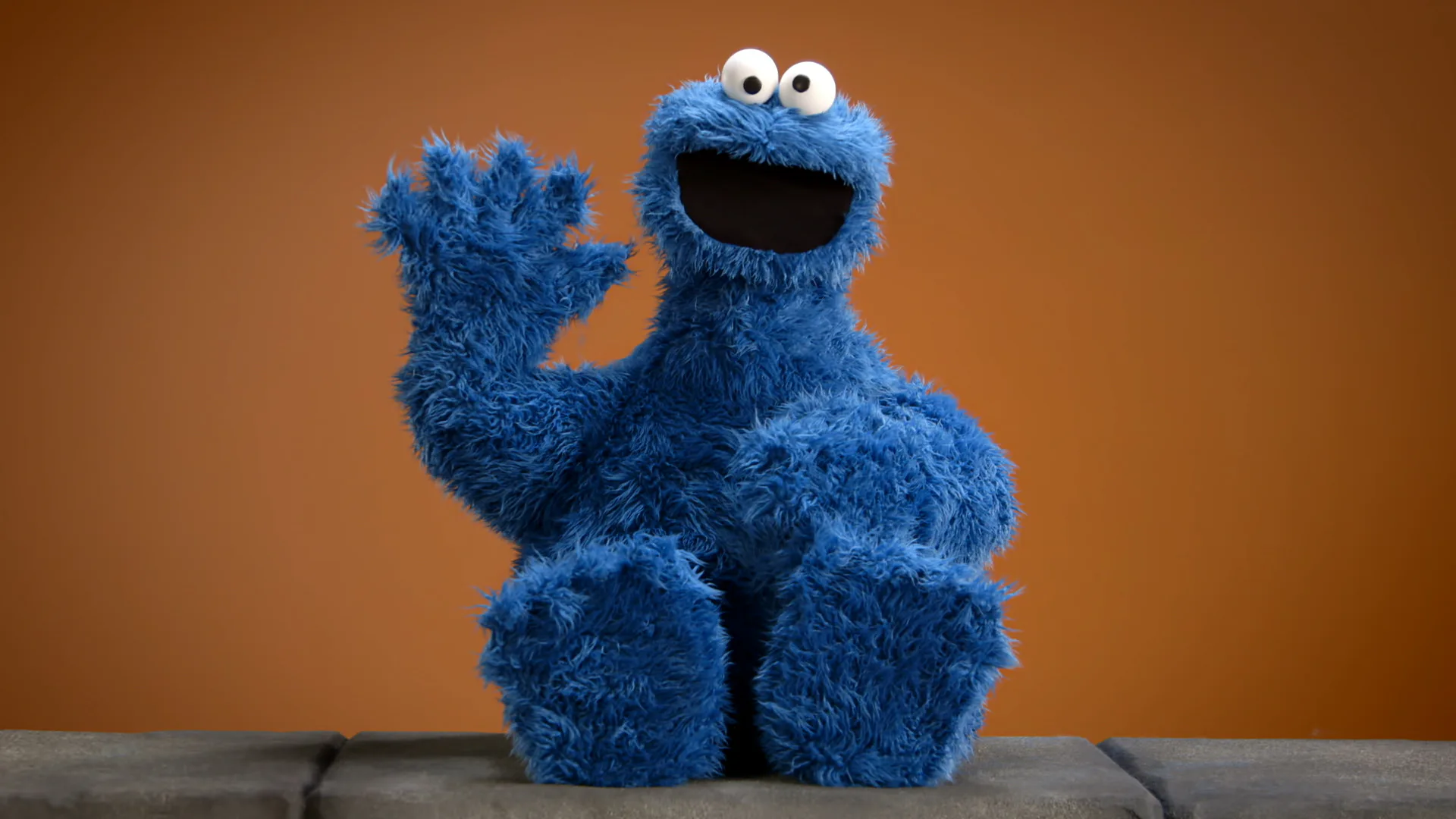 Hasbro's Cookie Monster Replica Is Amazing, But You Need To Help Make ...