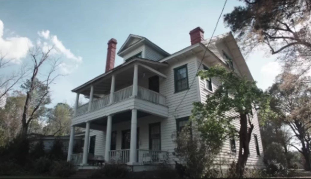 The House That Inspired 'The Conjuring' Was Sold & The New Couple ...