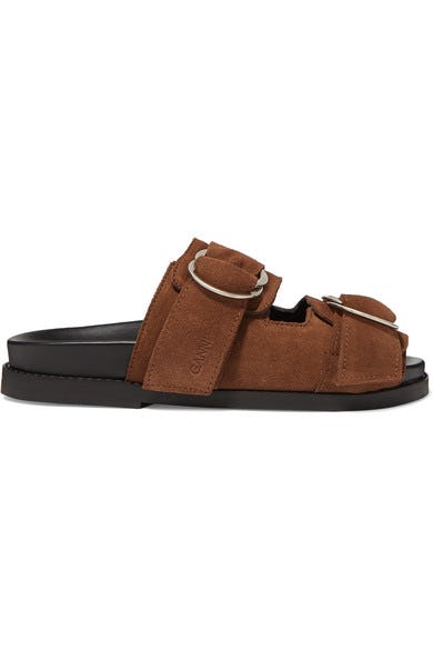 Gigi Hadid's Black Sandals Are Proof That Dad Style Is Going Strong