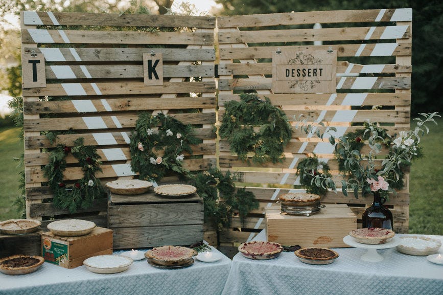 10 Photos Of Simple & Beautiful Weddings That Will Move You To Tears