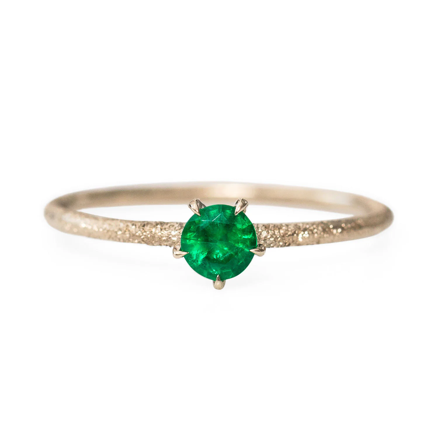 Elizabeth Olsen's Emerald Engagement Ring Is A Royal Classic With An ...
