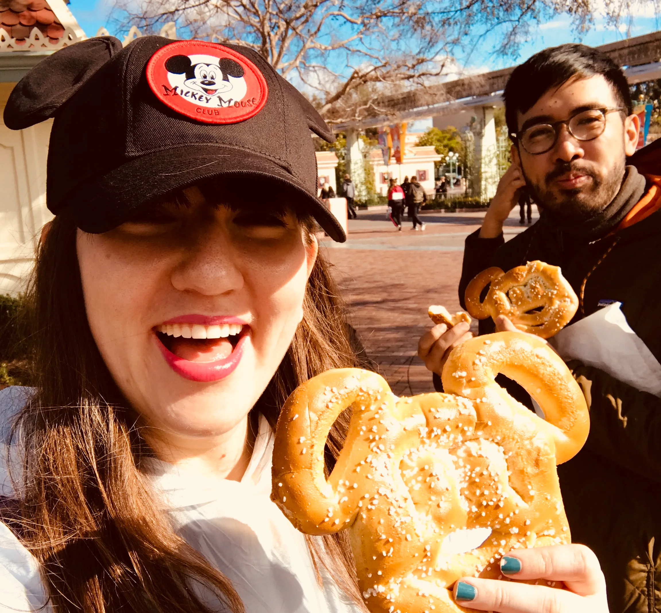 30 Disney Puns For Instagram That Are Dis-Knee-Slapping Hilarious