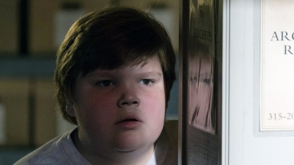 Photos Of The ‘It’ Adult Cast Vs. The Kids Will Get You So Pumped For ...