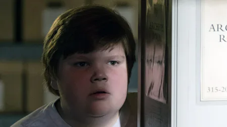 Photos Of The ‘It’ Adult Cast Vs. The Kids Will Get You So Pumped For ...