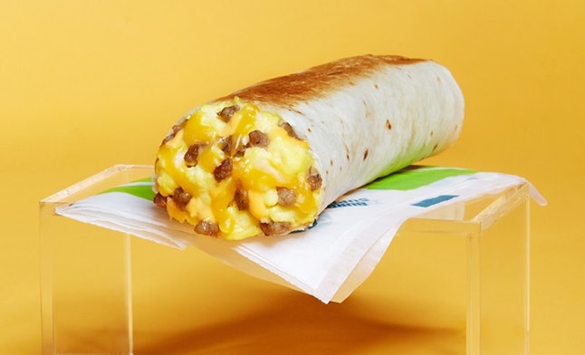 Taco Bell Is Testing 3 Breakfast Burritos & One Has A Hash Brown Shoved ...