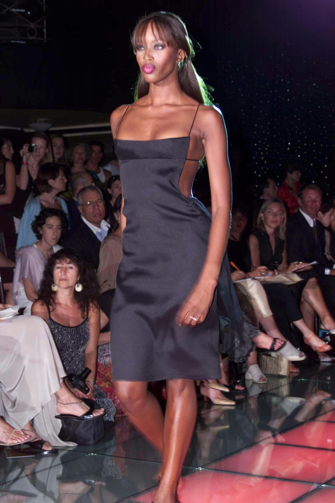 1999 Fashion Week Runway Shows Looked So Different (But Also Strangely ...