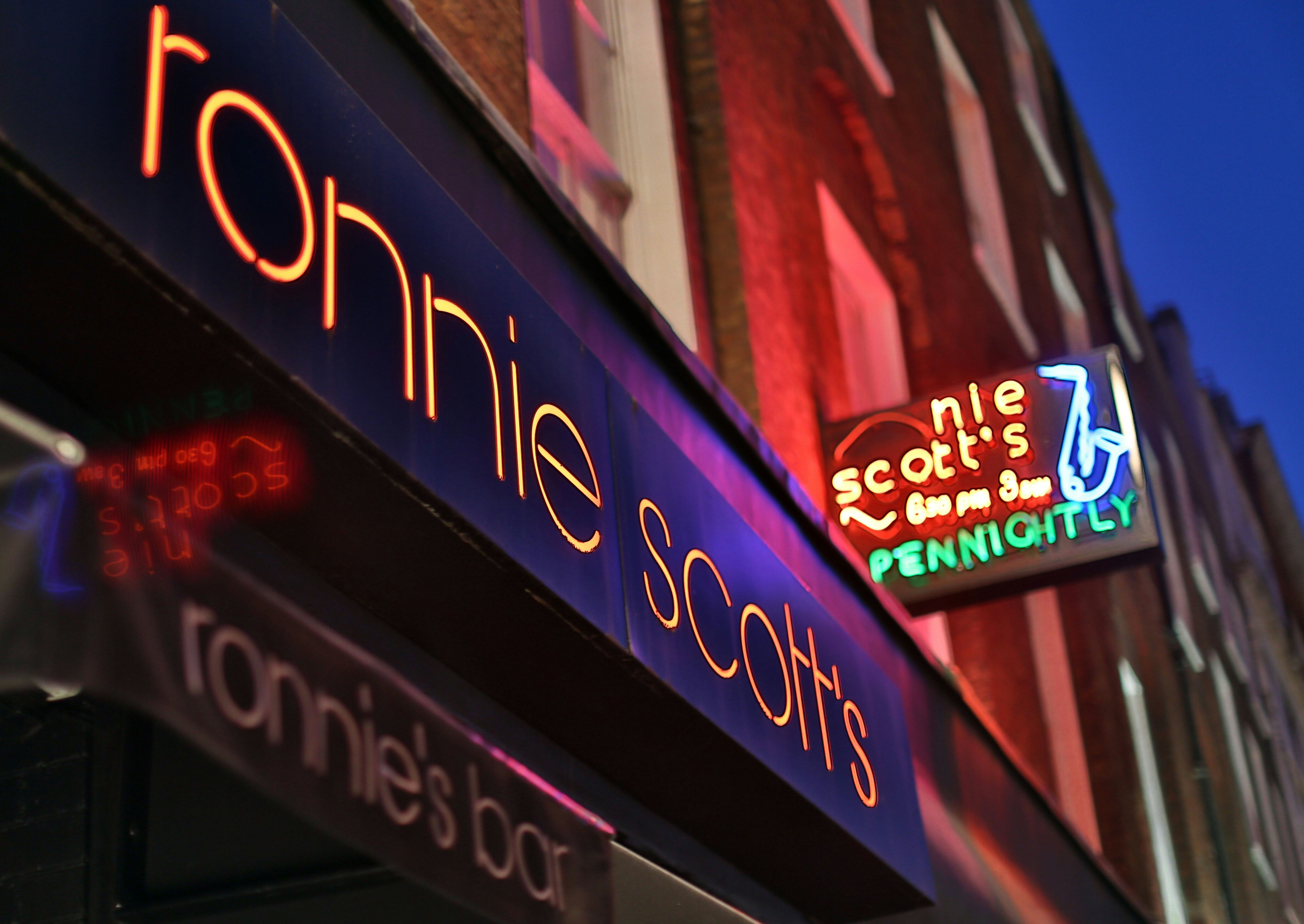 Taylor Swift's 'London Boy' Locations Prove That This Bop Travels All ...