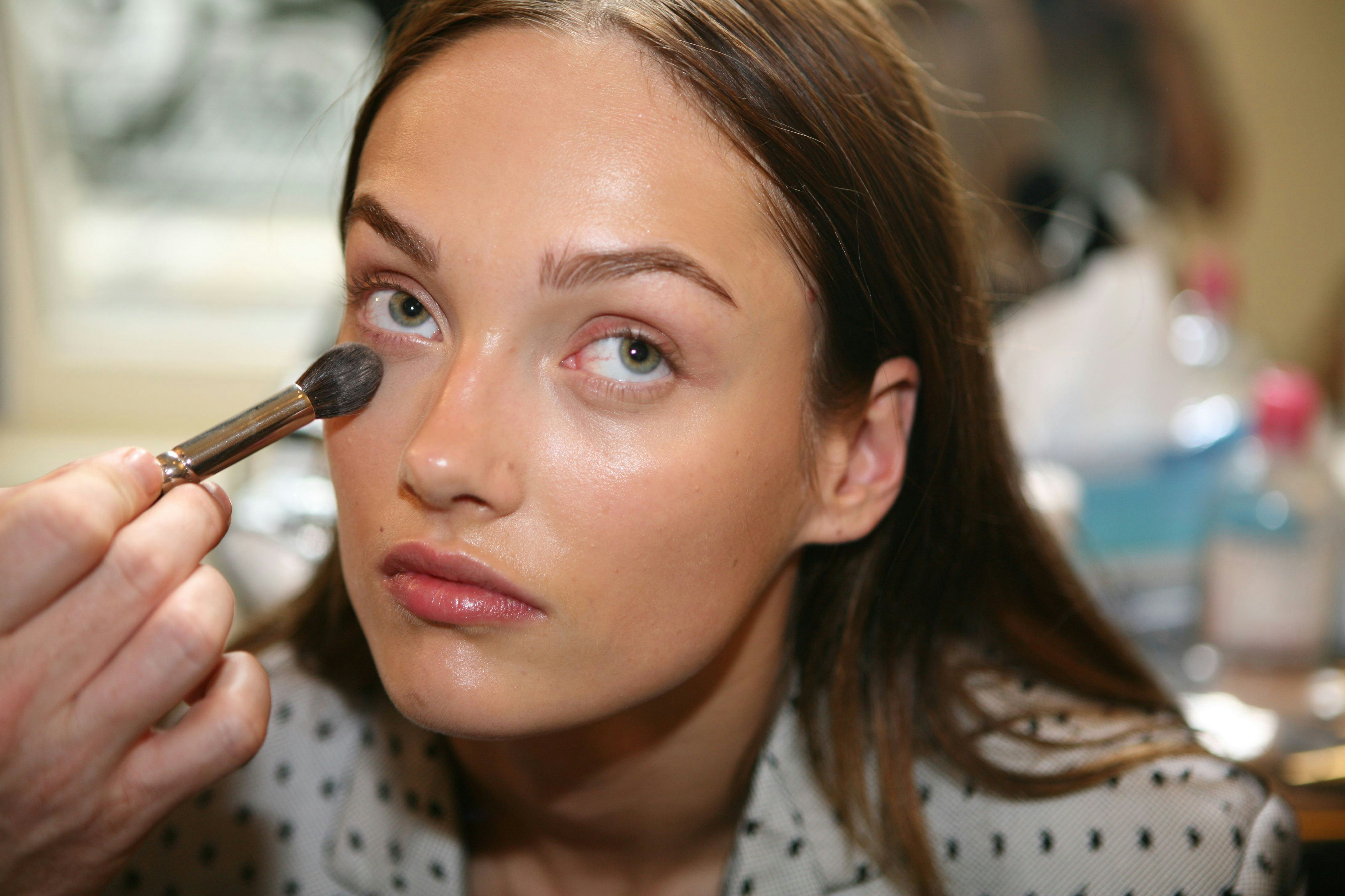 Beauty Trends During Fashion Week In 2009 Proves Everything Is Cyclical ...