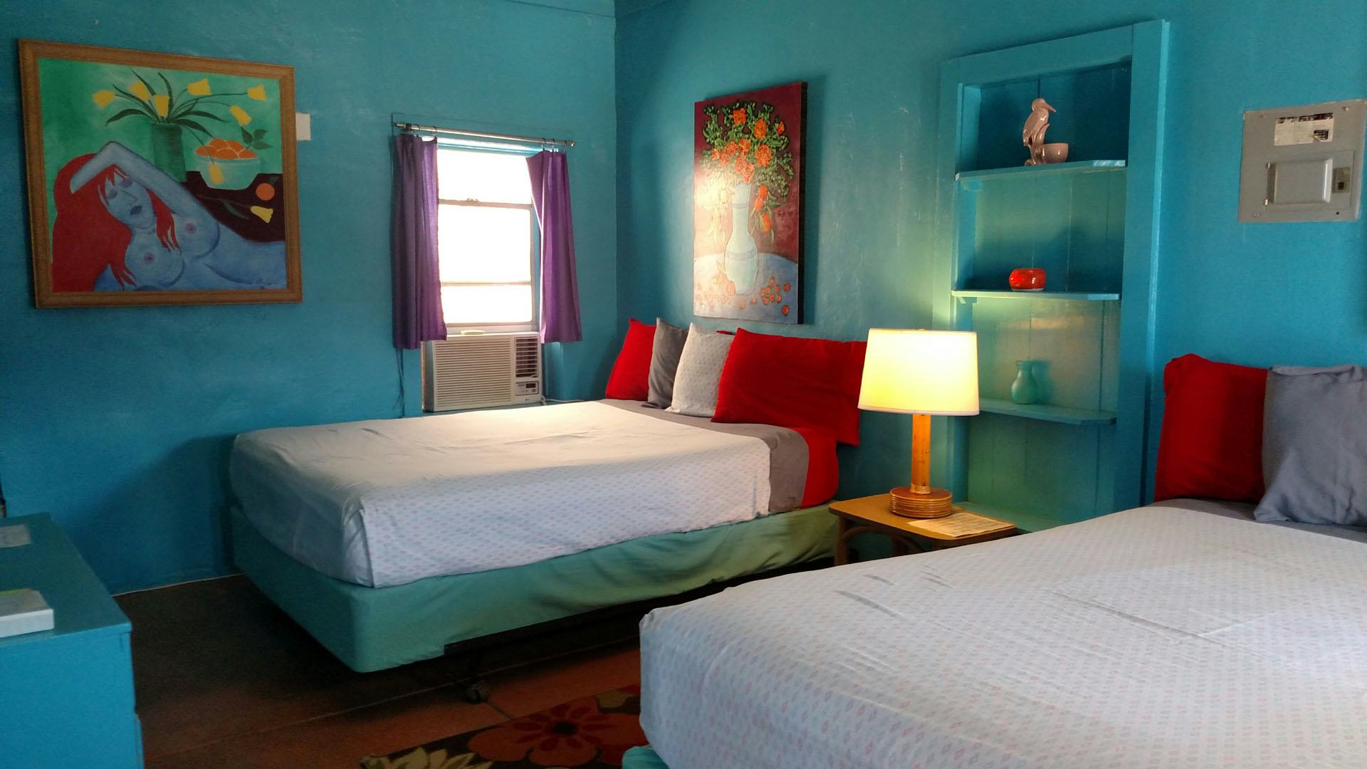 5 Kitschy Hotels In The US That Make For A Totally Unique Getaway