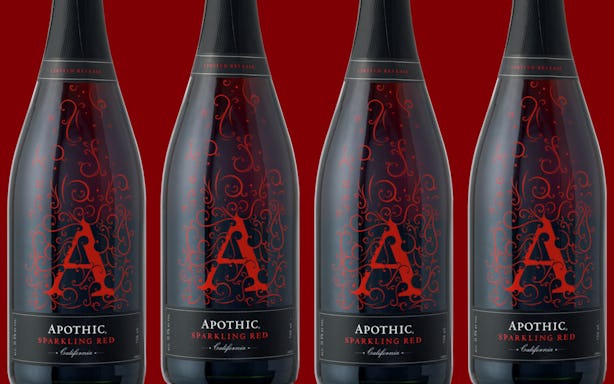 Apothic Sparkling Red Is Here & It Tastes Like All Of Your Favorite ...