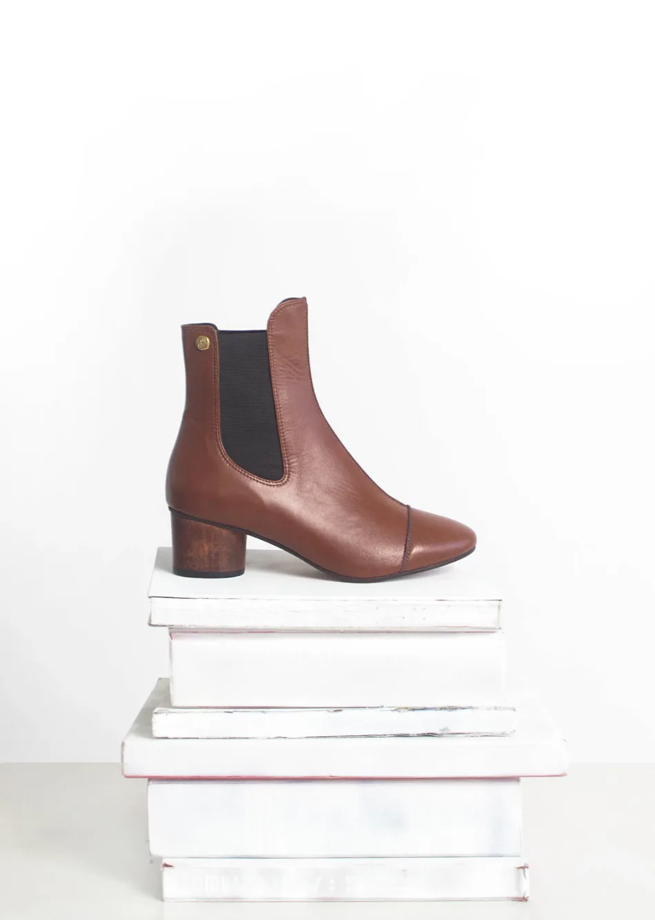 8 Brown Fall Boots That You Should Add To Your Cart Immediately
