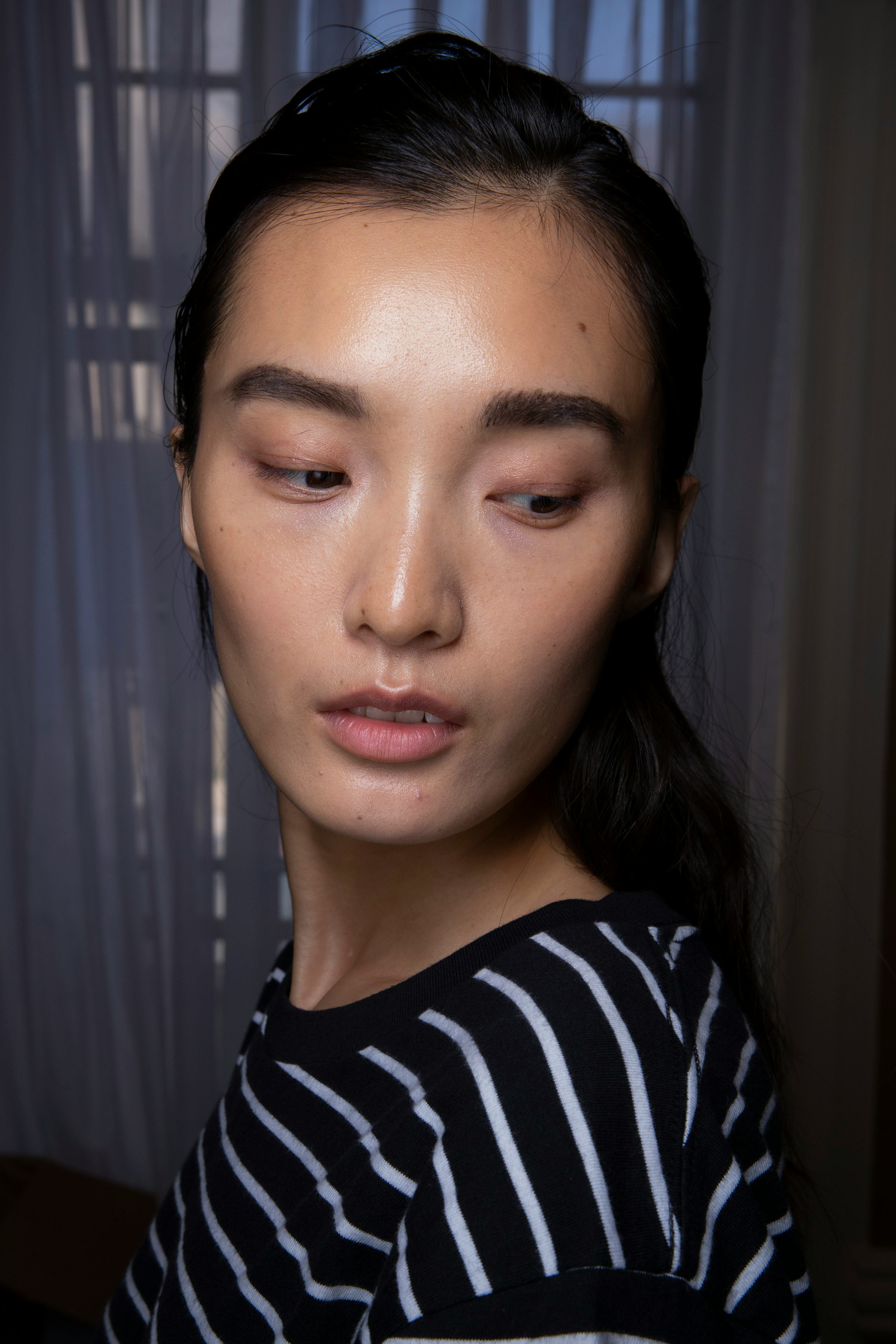 The 2 Best Eyebrow Tips We Picked Up During New York Fashion Week ...