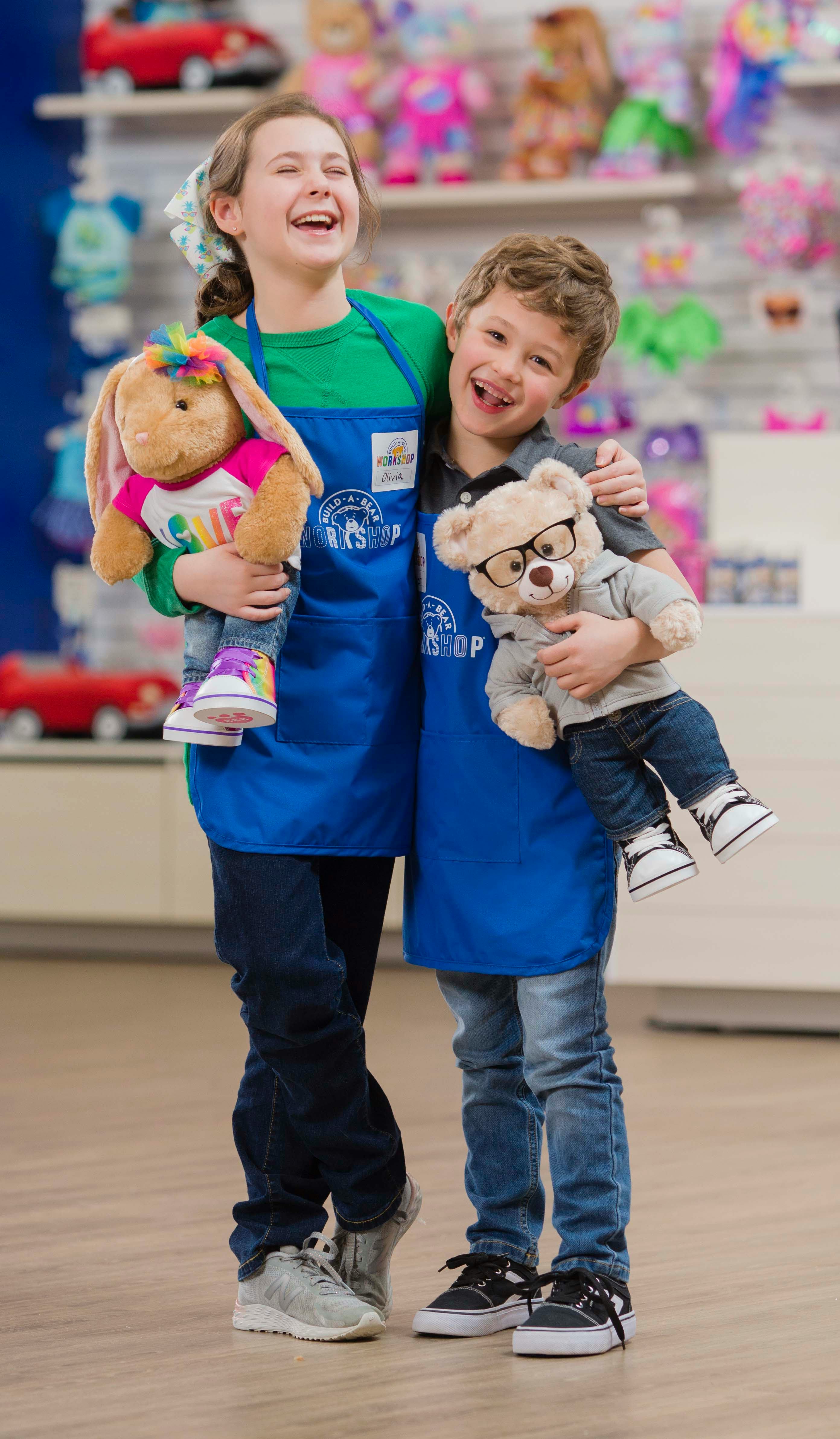 Build-A-Bear Workshop's Bear Builder University Will Give Your Kid A ...